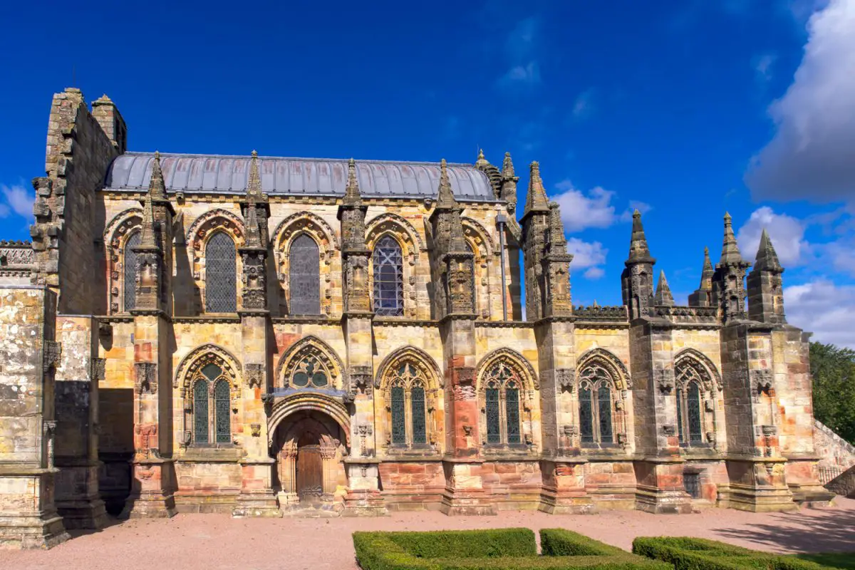 11 Best Edinburgh Day Trips You CANNOT Miss | What Do You Sea